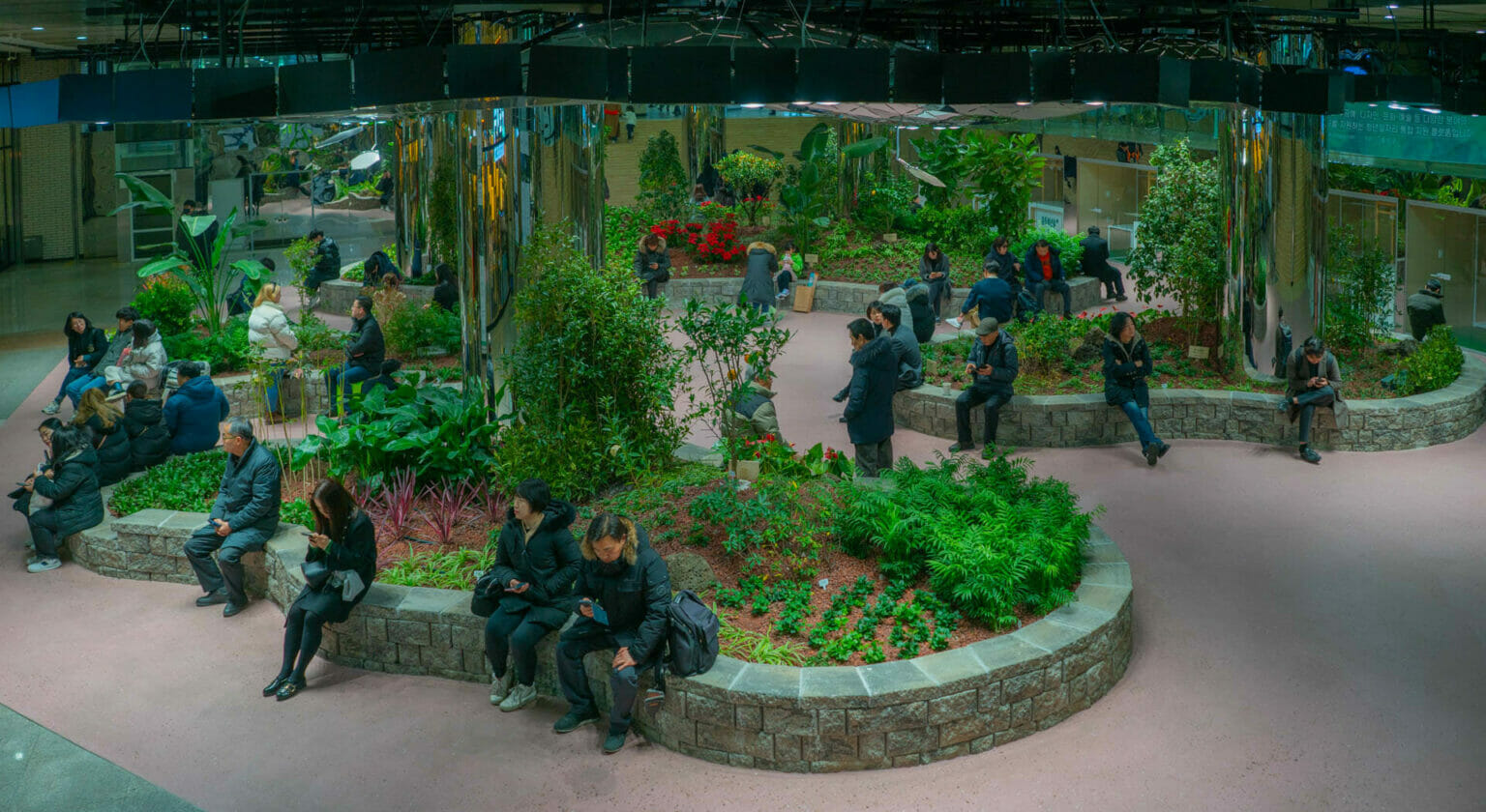 The World's First - Jonggak Solar Garden