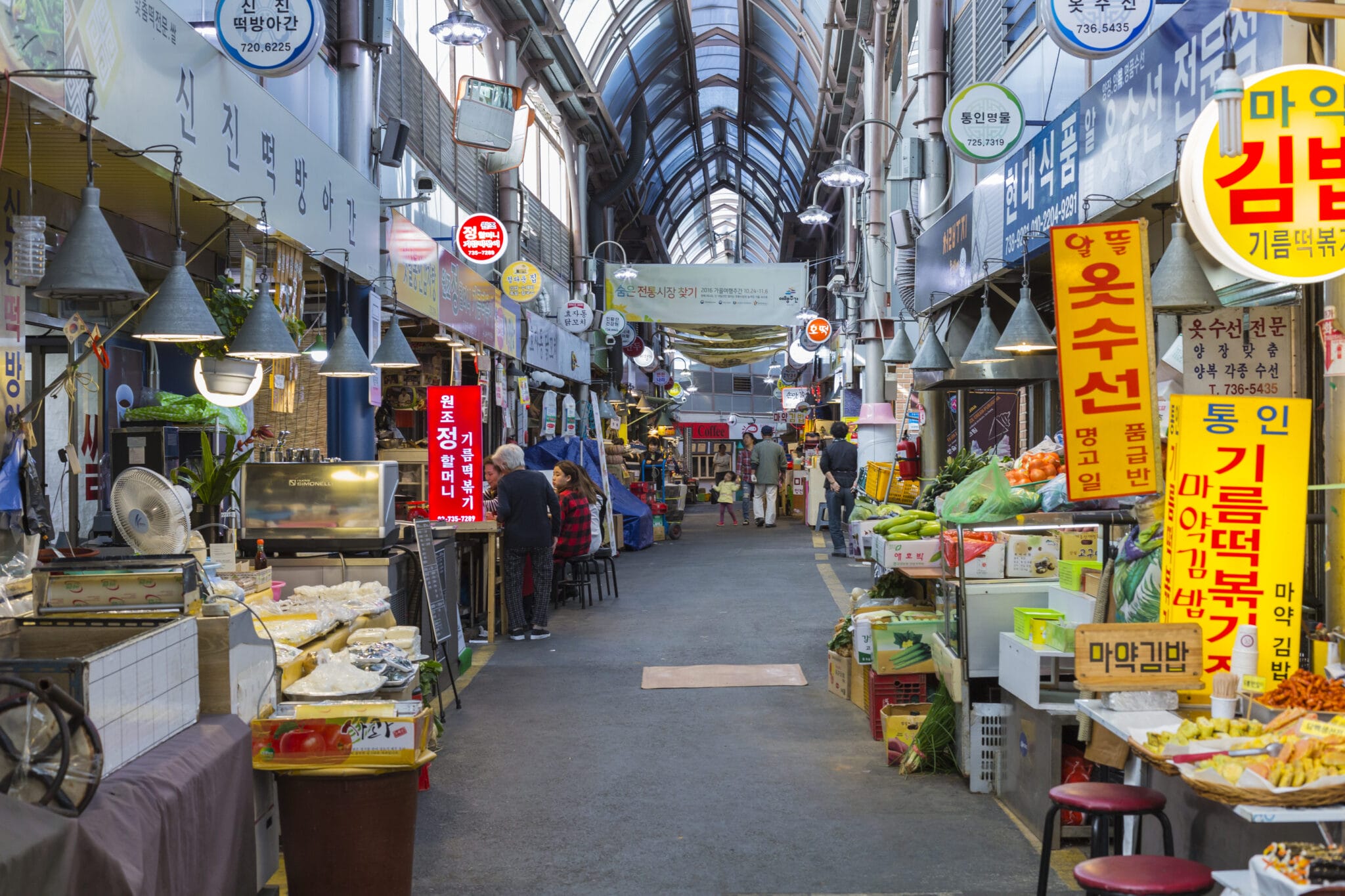 Markets In Seoul - 11 Must-Visit Markets In 2024